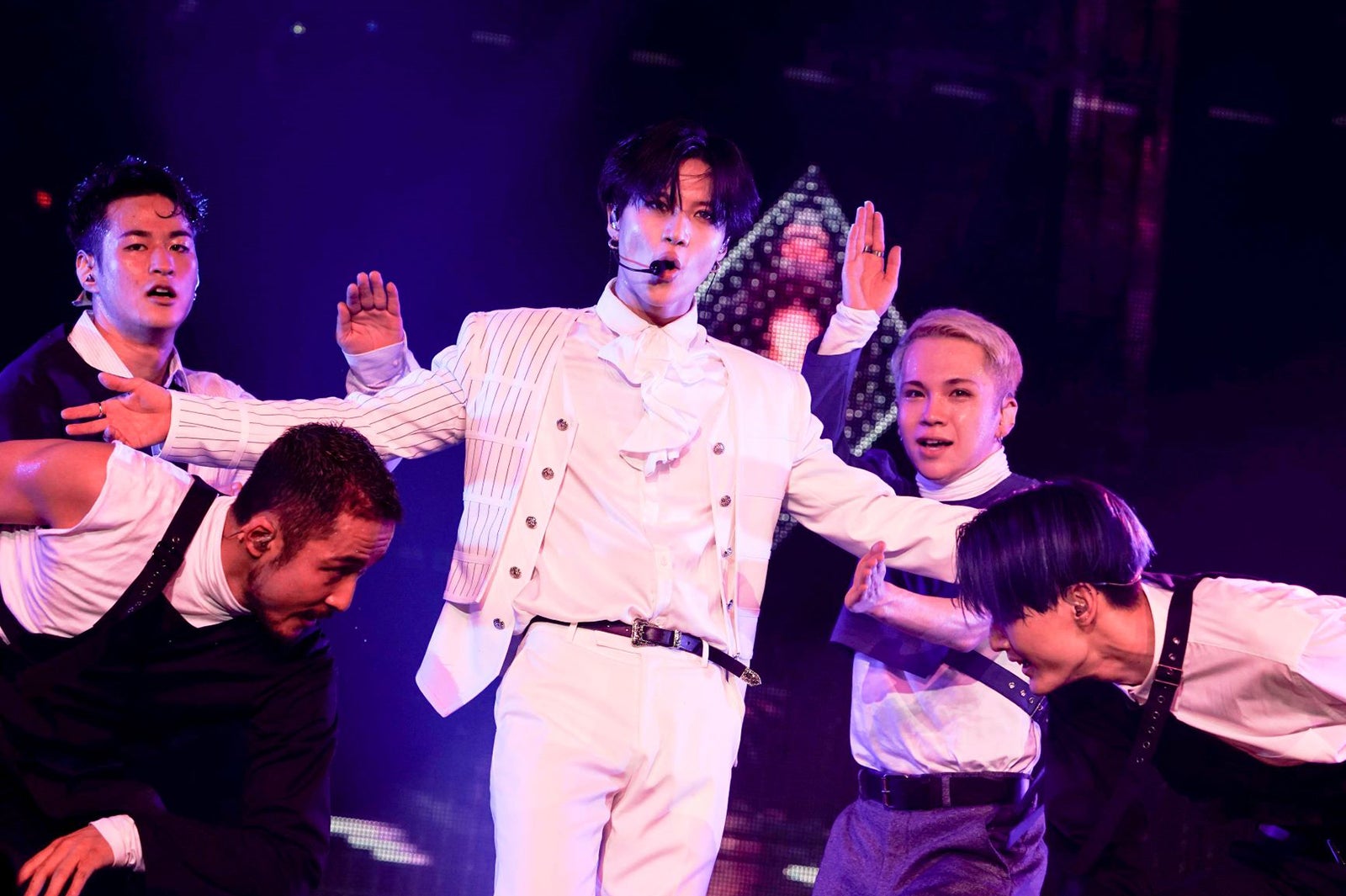 ModelPress_4 – SHINee USA